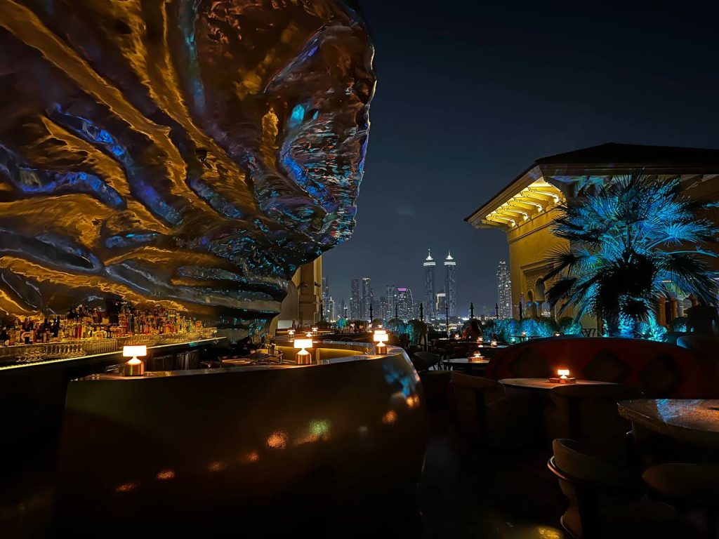 Mercury Rooftop Four Seasons Jumeirah, Dubai by Sundukovy Sisters